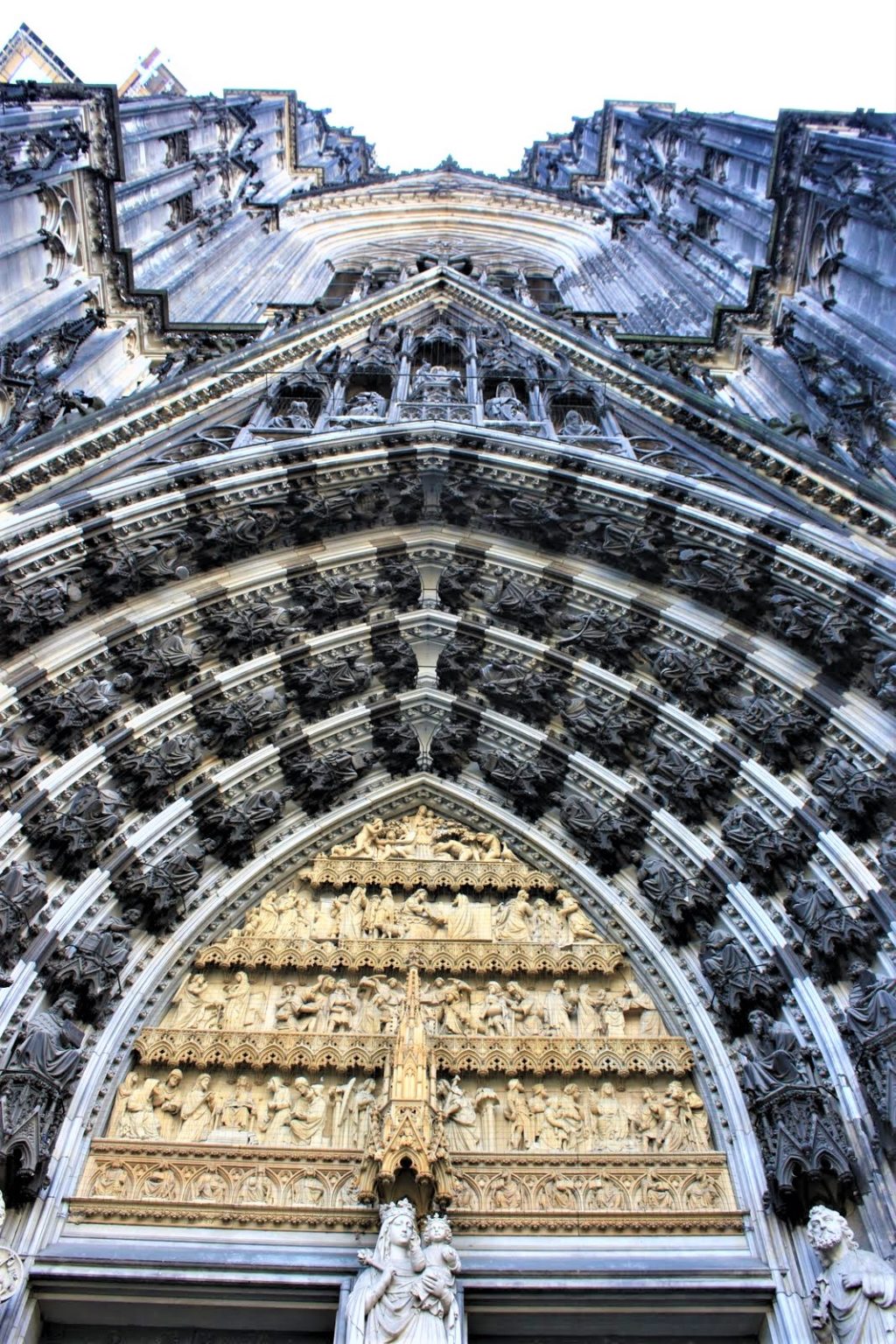 Architecture of Cologne Cathedral Astounding Facts and Photos - i Share