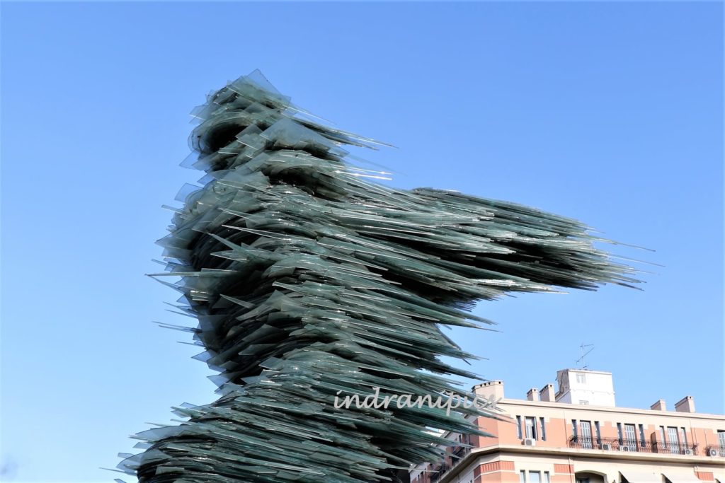 Dromeas - The Runner, a Modern Sculpture in Athens Greece - i Share