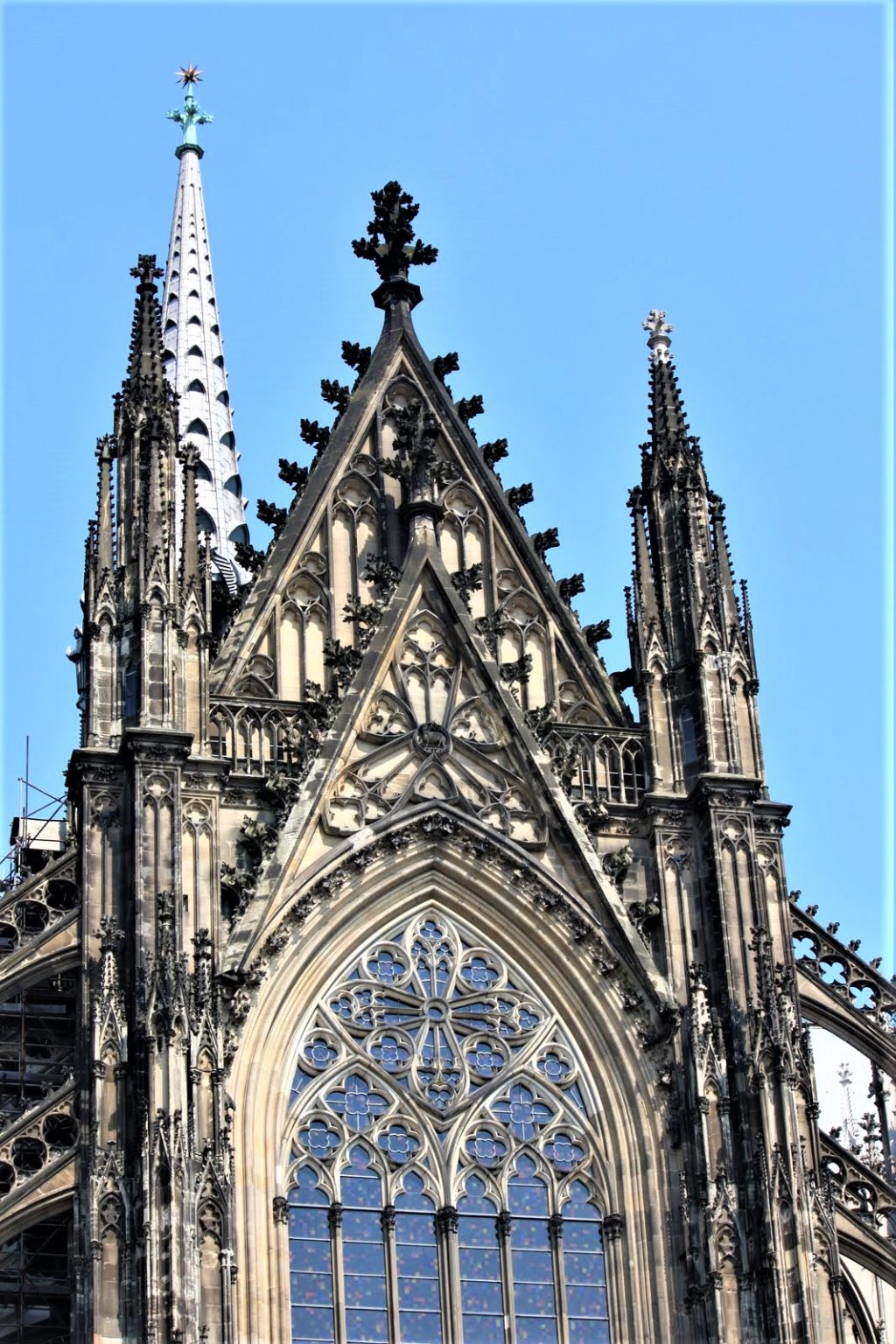 Architecture of Cologne Cathedral Astounding Facts and Photos - i Share