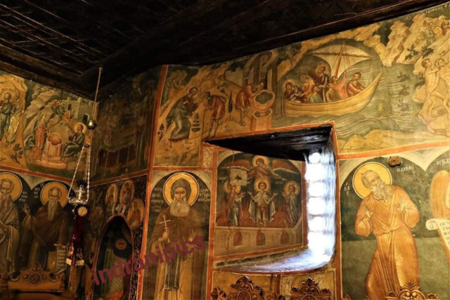 Trek to Holy Monastery of St Nicholas of Anapafsas Meteora - i Share