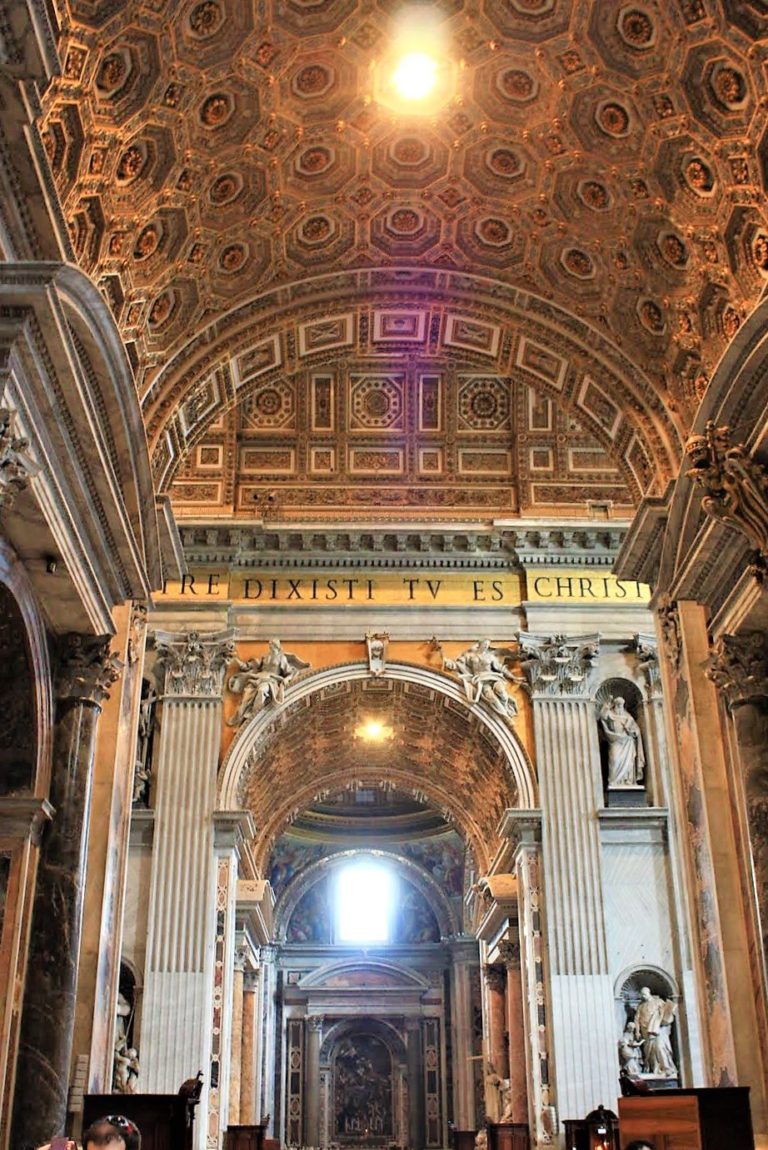 Exploring the Wonders of St. Peter's Basilica in Rome - i Share