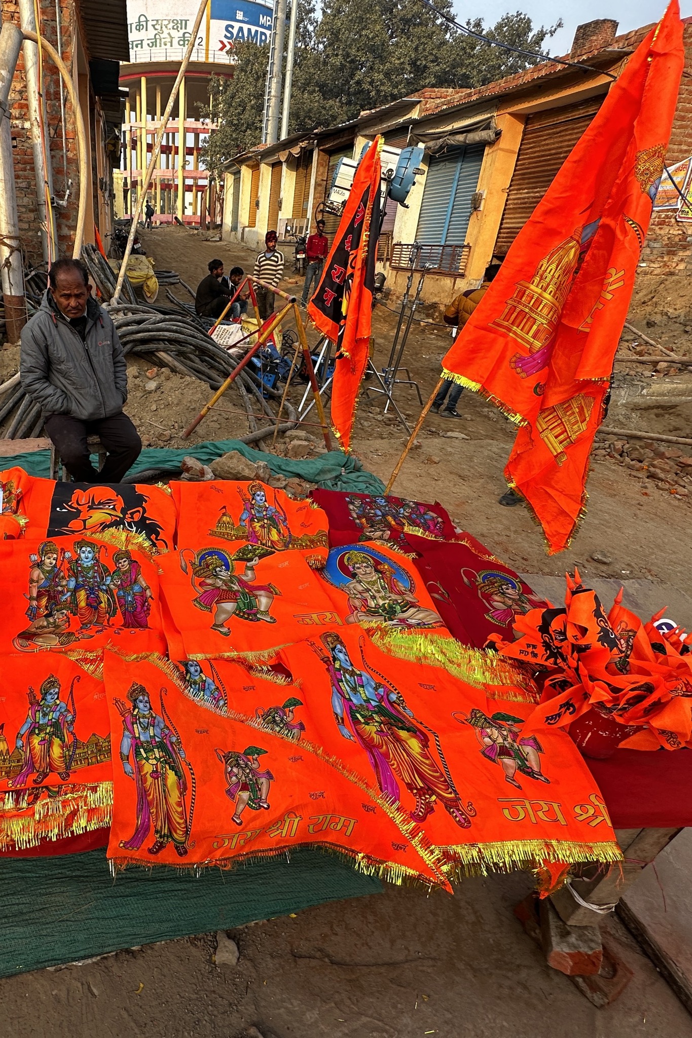 Ayodhya Sightseeing during Ram Mandir Construction - i Share