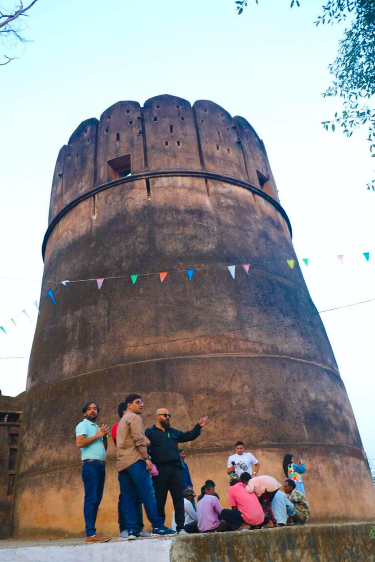 Places to Visit in Mandla Madhya Pradesh - Things to Do - i Share