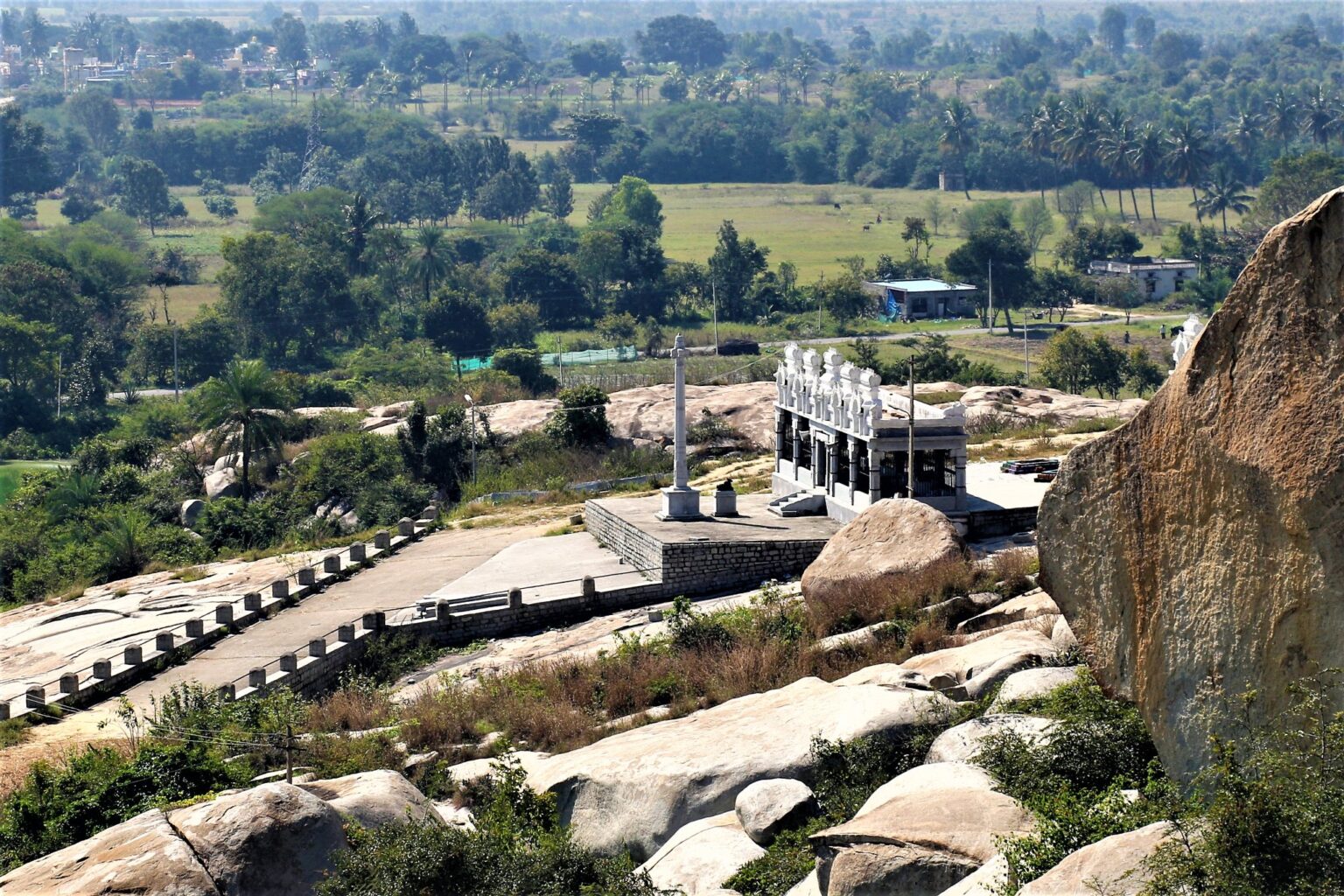 Weekend at Avani Betta; Trek to Seetha Parvati Temple - i Share