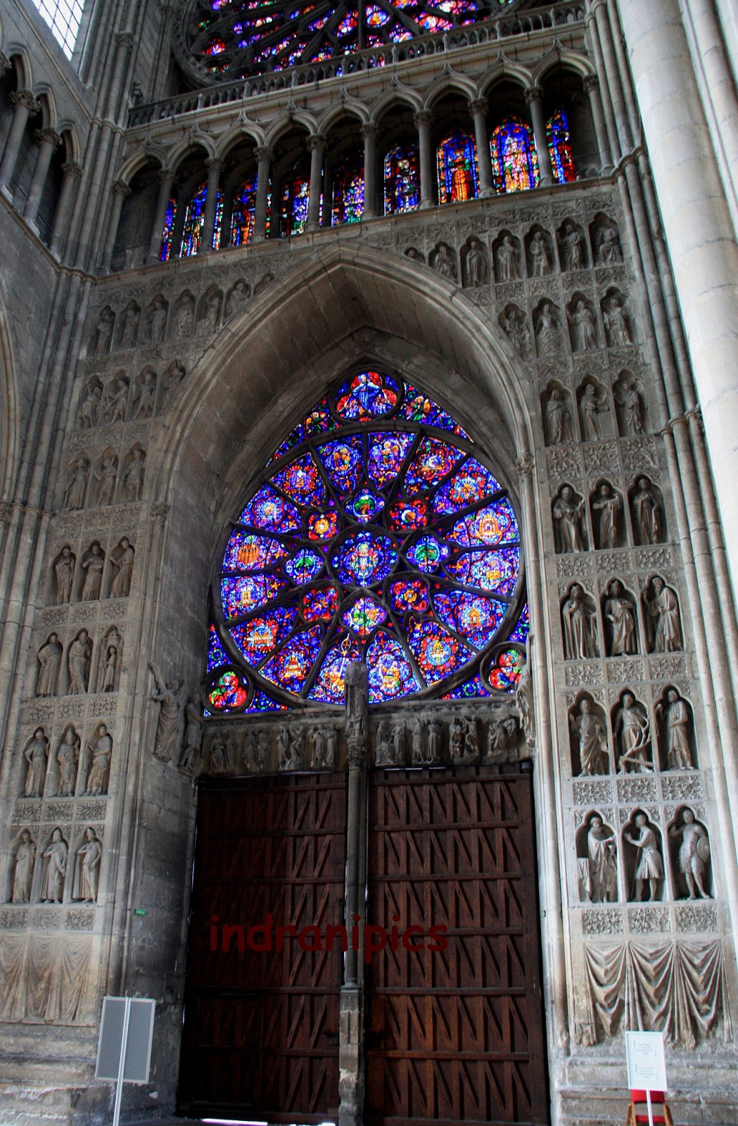Stunning Rose Windows of Reims Cathedral France - i Share