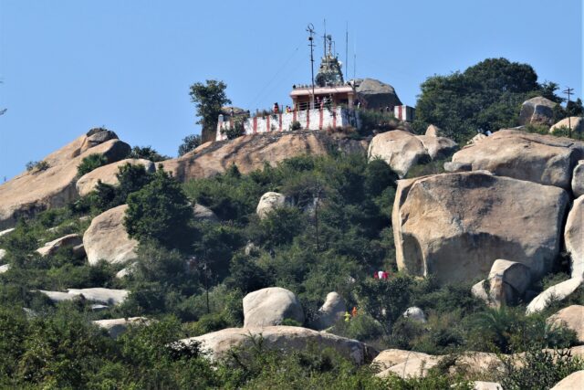 Weekend at Avani Betta; Trek to Seetha Parvati Temple - i Share