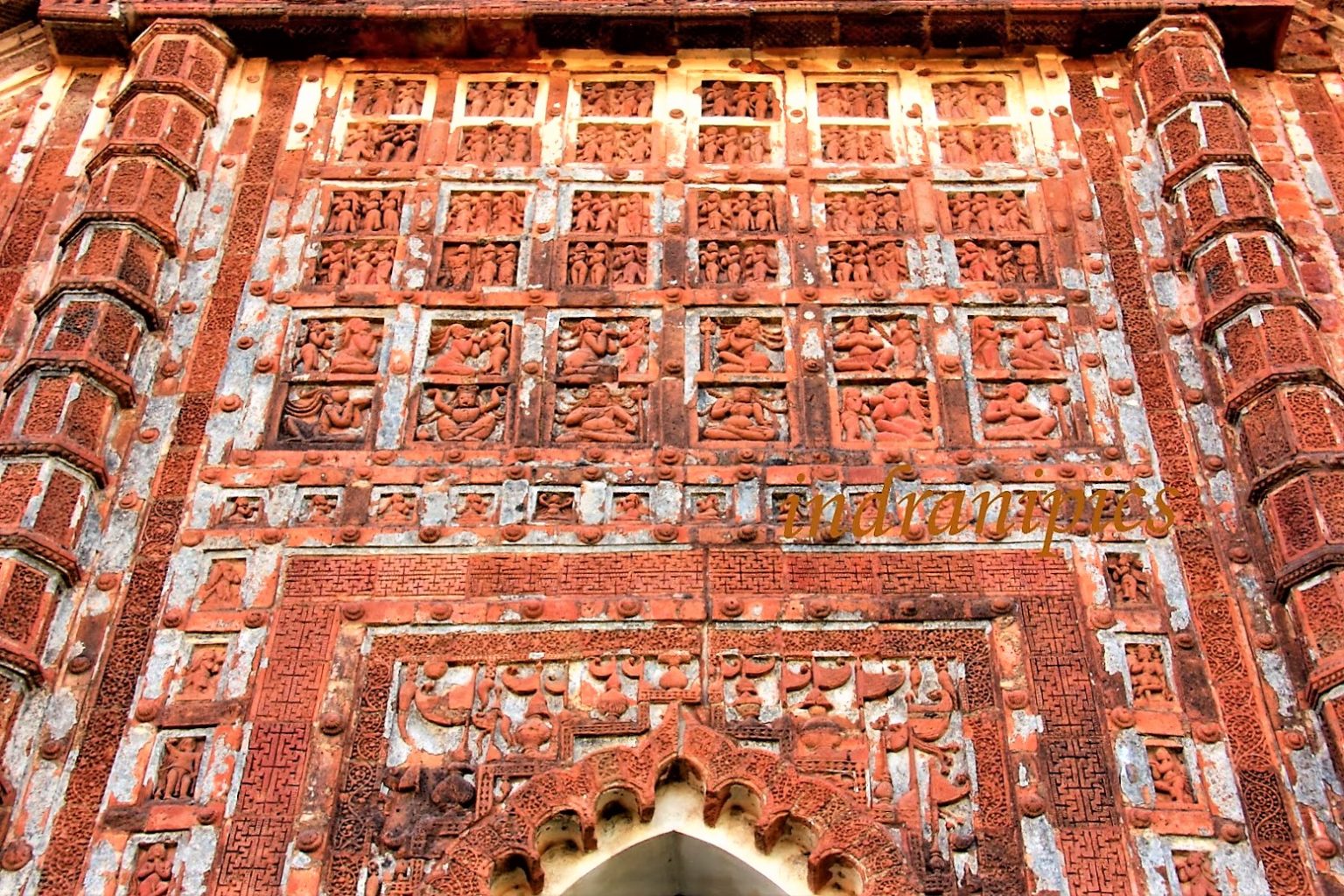 Jor Bangla Mandir, Bishnupur: A Guide to Bengal's Terracotta ...